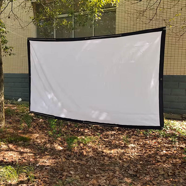 120" Backyard TreeLine Screen – Outdoor Cinema Pro